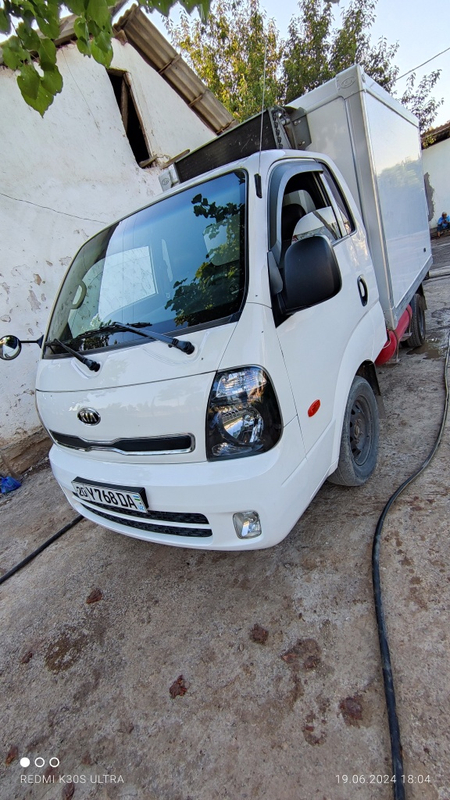 Kia bongo 3 2012