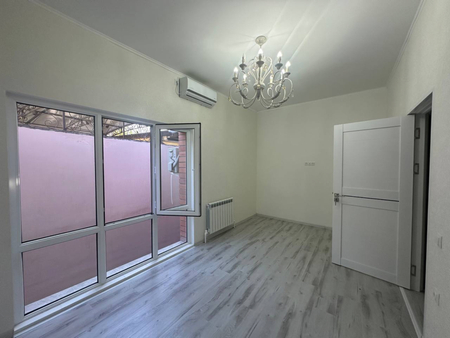 Паркенский , 3 ком , 2х этажный , 65м2 , 83 000 у.е