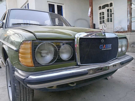 Mercedes w123 holati yaxshi