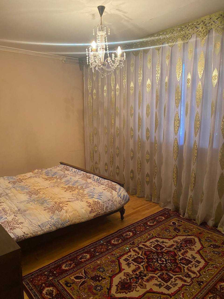 V5200 квартира 3/1/4 Текстильный, Аския рынок Яккасарай 80м2