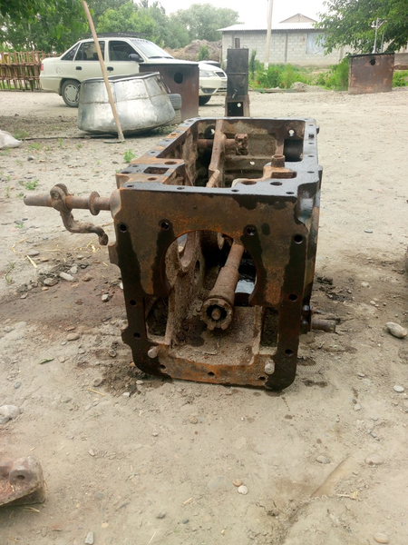 MTZ 80 bartavoy karopka zadni most