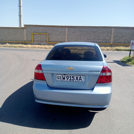 NEXIA 3 AVTOMAT srochna sotiladi