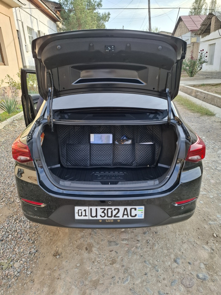 Оникс сотилади 13.500