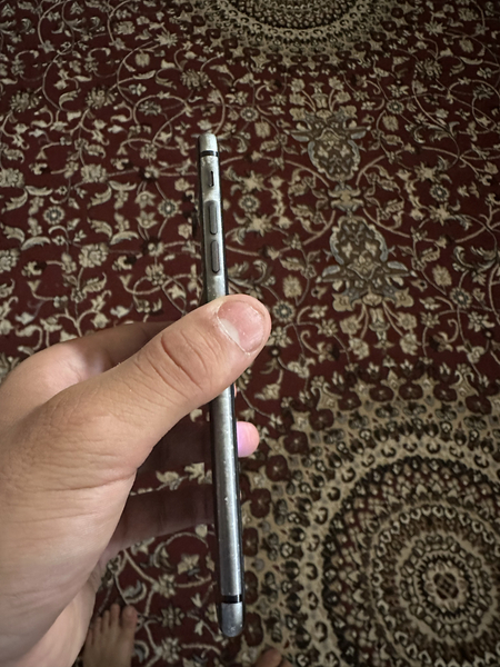 iPhone 8 plus 64 gb
