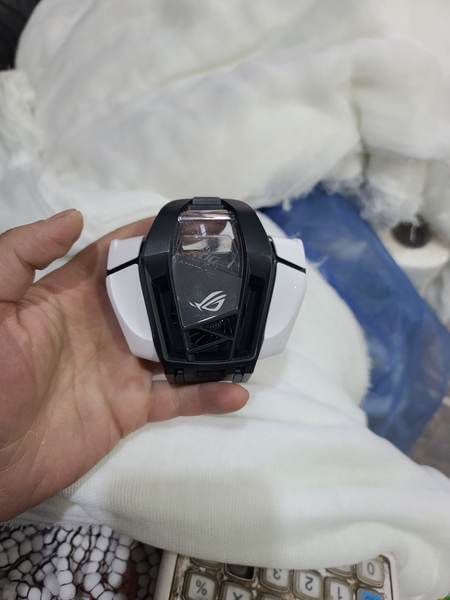 Asus igravoy 90 fps pubg 144hz ekran amoled