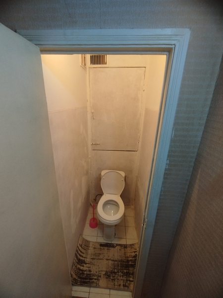 Продается 1 комнатная квартира Карасу-6 базарчик 40-м²