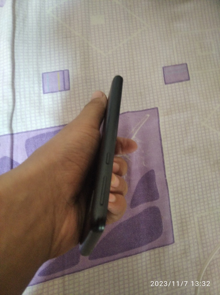 Samsung A01 core sotiladi sirochna aytib yo