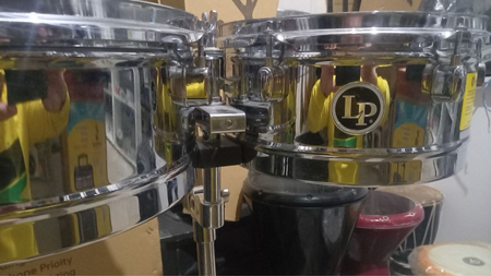 Timbal Sotiladi Ideal Sostoyannida