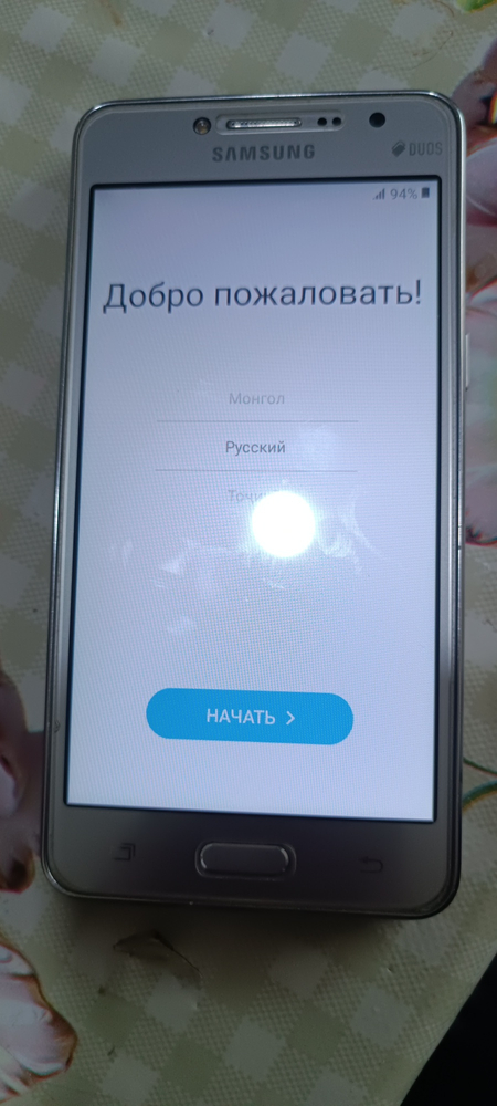 Продается телефон Самсунг J2