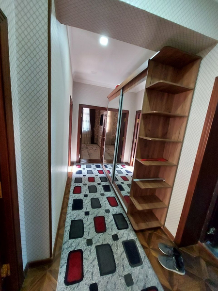 Сдаётся 2-комнатная квартира на Паркентский. 