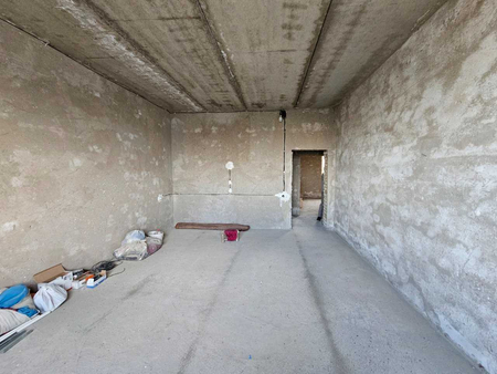 2 xonali 70m² 5-qavat sotiladi