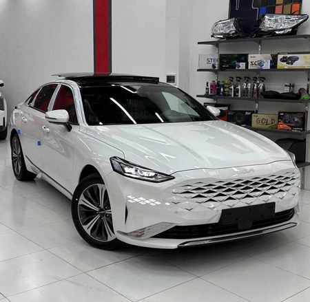 Kia K8 Signature Yengi 0 probeg bolib tolashga beramiz