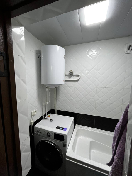 Кв. юнусабад 3/2/4,68 м2, евроремонт, цена 75000 у.е