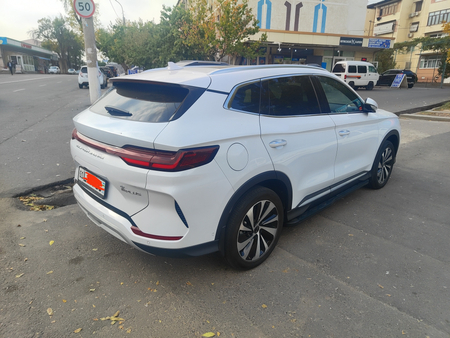 Сотилади 2023 йил