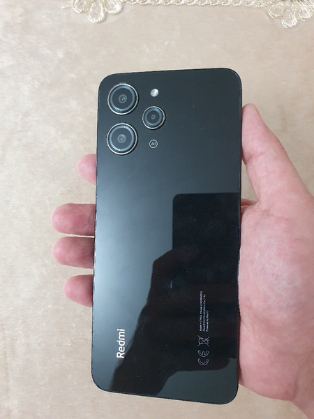 srochna Sotiladi Xiaomi Redmi 12 4+2/128Gb Black  4G Original