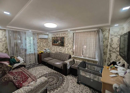 Продается на Чиланзар 24кв, 2/4/5 кирпич не торец 45м2 орр 44 школа