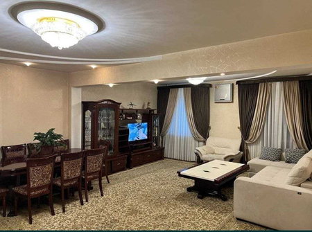 (К129013) Продается 3-х комнатная квартира в Мирабадском районе.