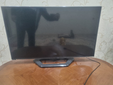 Televizor artel yaxshi sostoyaniyada