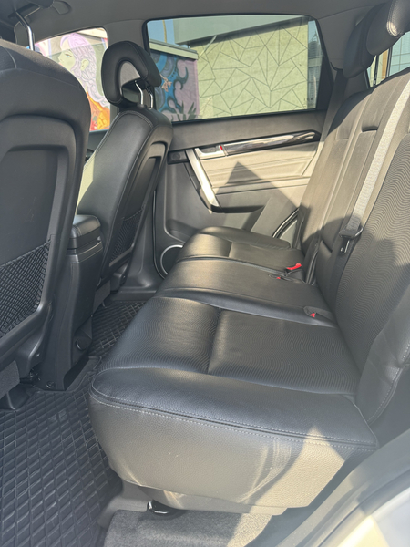 Продаю Captiva 2015 год Автомат В родной краске!!! 47.000 км