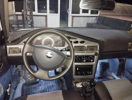 нексия 2 . 2 позиция 2014 й 61200 км сотилади