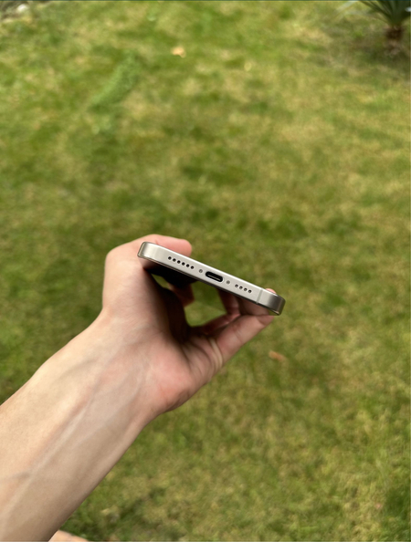 Iphone 15 pro max 256 sotiladi !