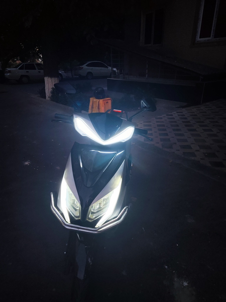 Elektro skuter sotiladi!