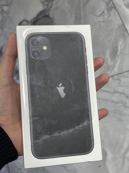 Iphone 11 64 gb yengi