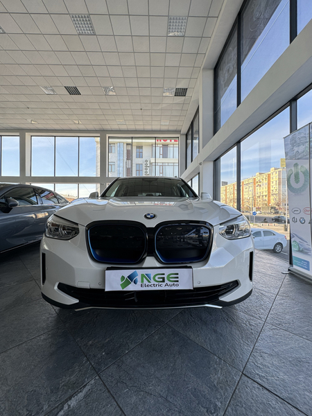 Auto Car BMW IX3