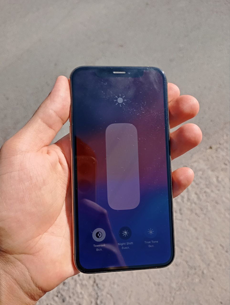 iPhone xs ideal aybi yo