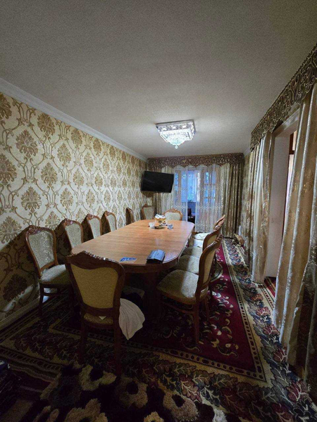№ 1423 2х комнатная квартира на 4 этаже в районе Партсъезда