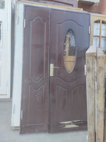 Eski ishik derazalar bor hamma razmerda holatiga qarab narxlari