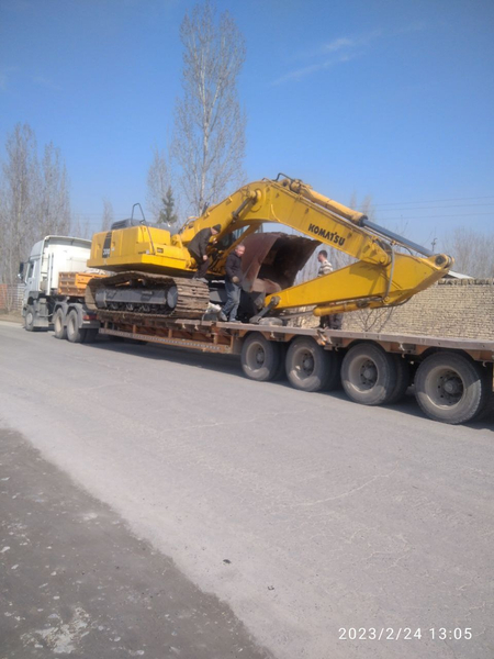 Продаётся Гусеничный Экскаватор