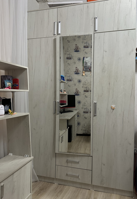 Продается детский гарнитур на двоих