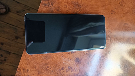 Samsung A82 Ideal holatda