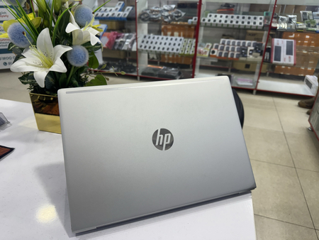 Hp probook metal korpuslik ryzen 5 (core i5) 16/512 ssd holati tiniq