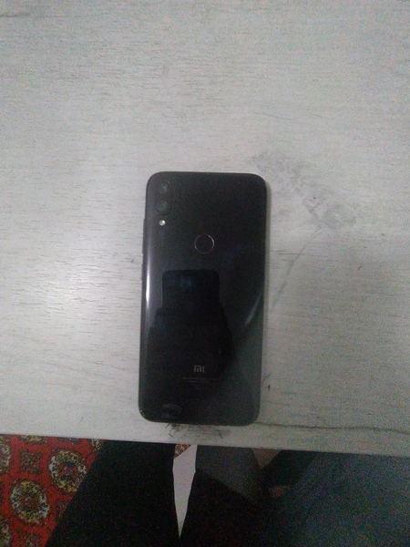 Xiaomi Mi Play,Надо поменять карту памяти(200.000 в Малика)