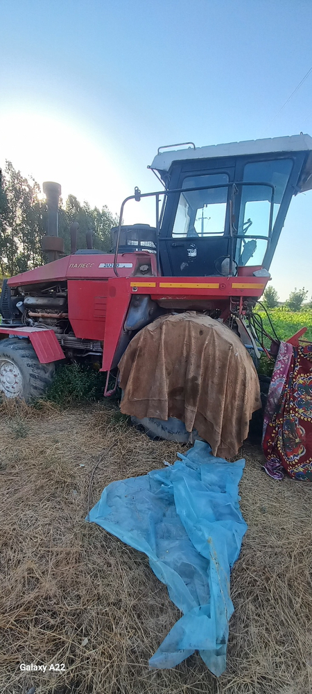 Палессе уэс 280 канбайн силос урадиган