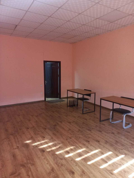 Аренда Здание 213м2 вдоль дороги 10 кабинетов