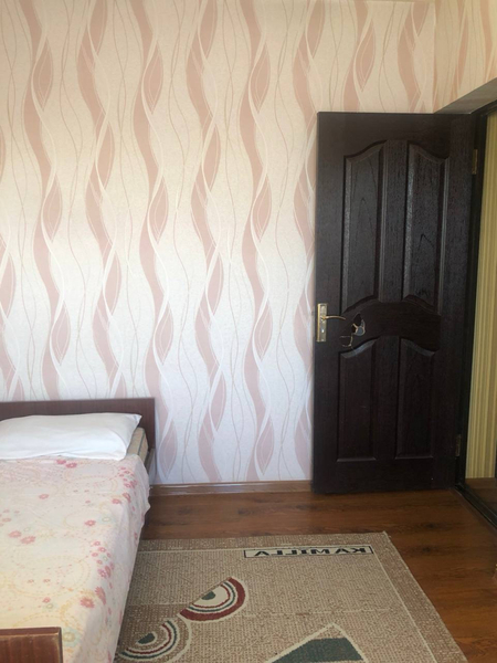 Срочно продаю 3х комнатная квартиру