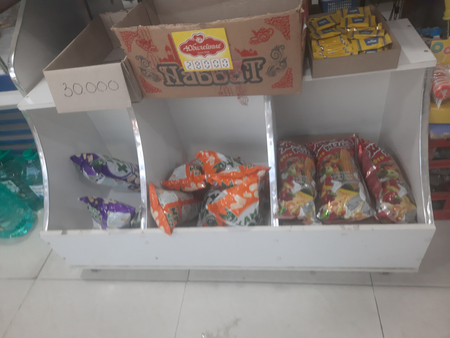Продаётся мебел для магазина