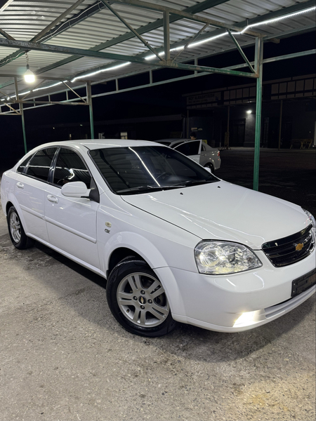 Chevrolet Lasseti 1.8l
