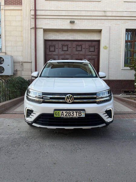 Volkswagen E Tharu