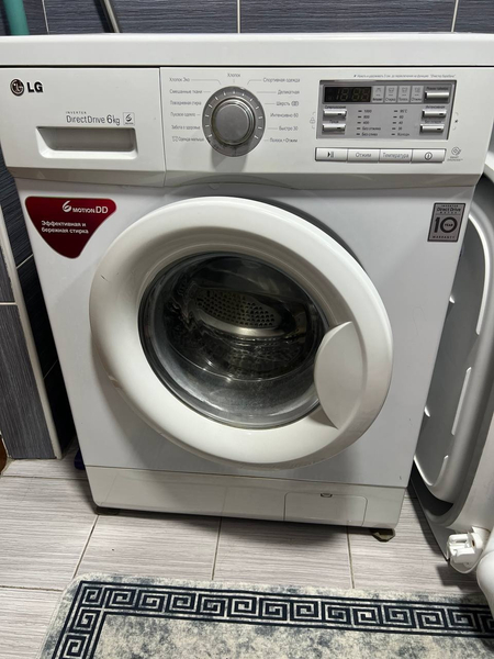 LG 6 kg Direct Drive