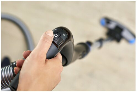 Philips пылесос со стаканом управления на рукоятке рекомендую