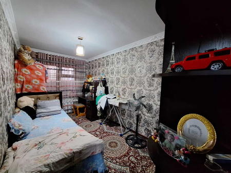 Продается просторная квартира в центре Ташкента 4/2/9 М Улугбек(J2805)