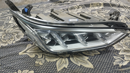 BYD  фара корпус бутун шиша алмашади