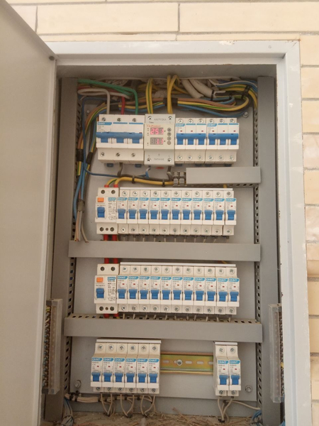Mebel ishlari va elektrika qilamz sifatli