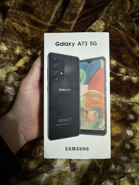 Samsung galaxy A 73
