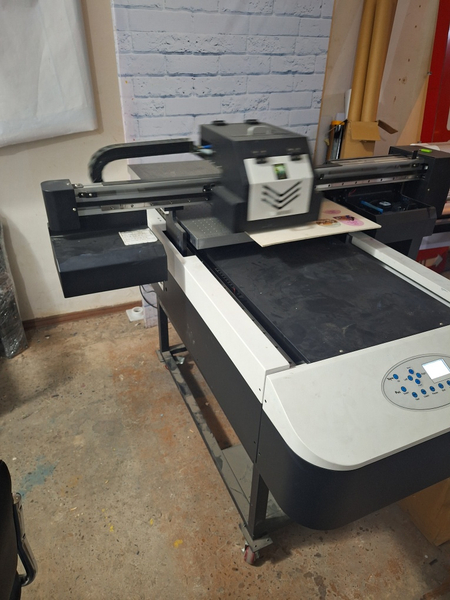 Уф принтер Uv printer  90x60 UV/UVDTF sotiladi