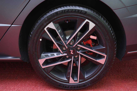 Hyundai Sonata NLine